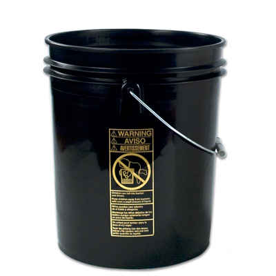 Black empty pail - Yoder Oil